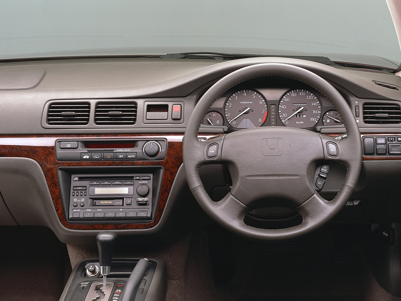 Honda Inspire technical specifications and fuel economy